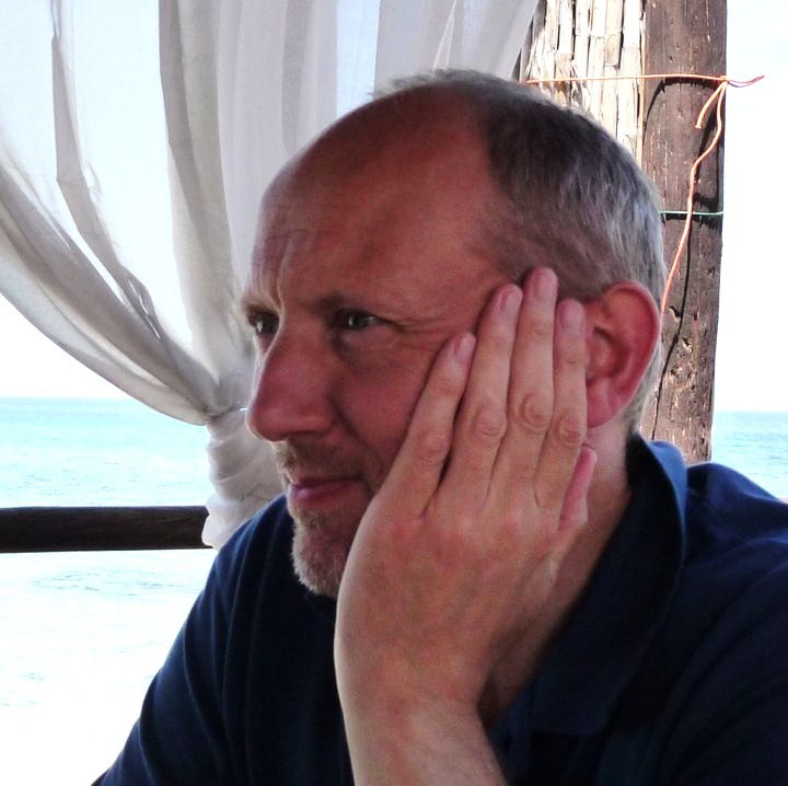 Amazon.co.uk: John Hobday: books, biography, latest update