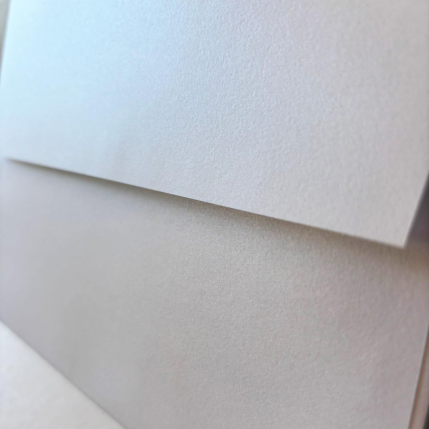 25 x C5 Ice White Metallic Envelopes – Size 22.9 x 16.2 cm – Elegant ...
