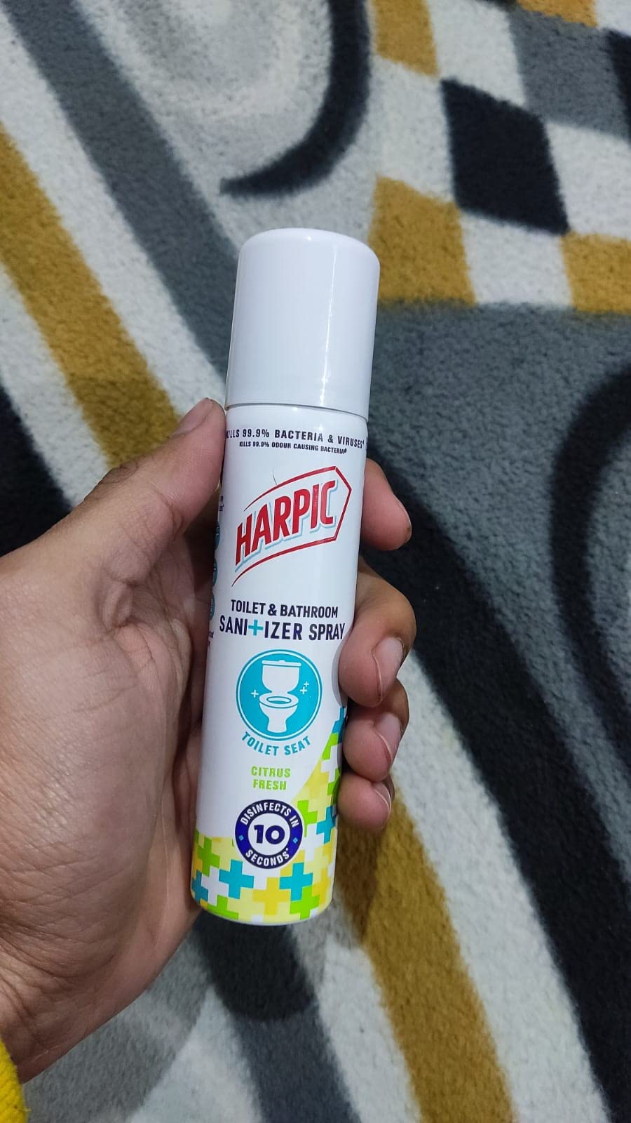 Harpic 90 ml - Citrus Fresh, Toilet Seat Sanitizer Spray | Disinfects ...