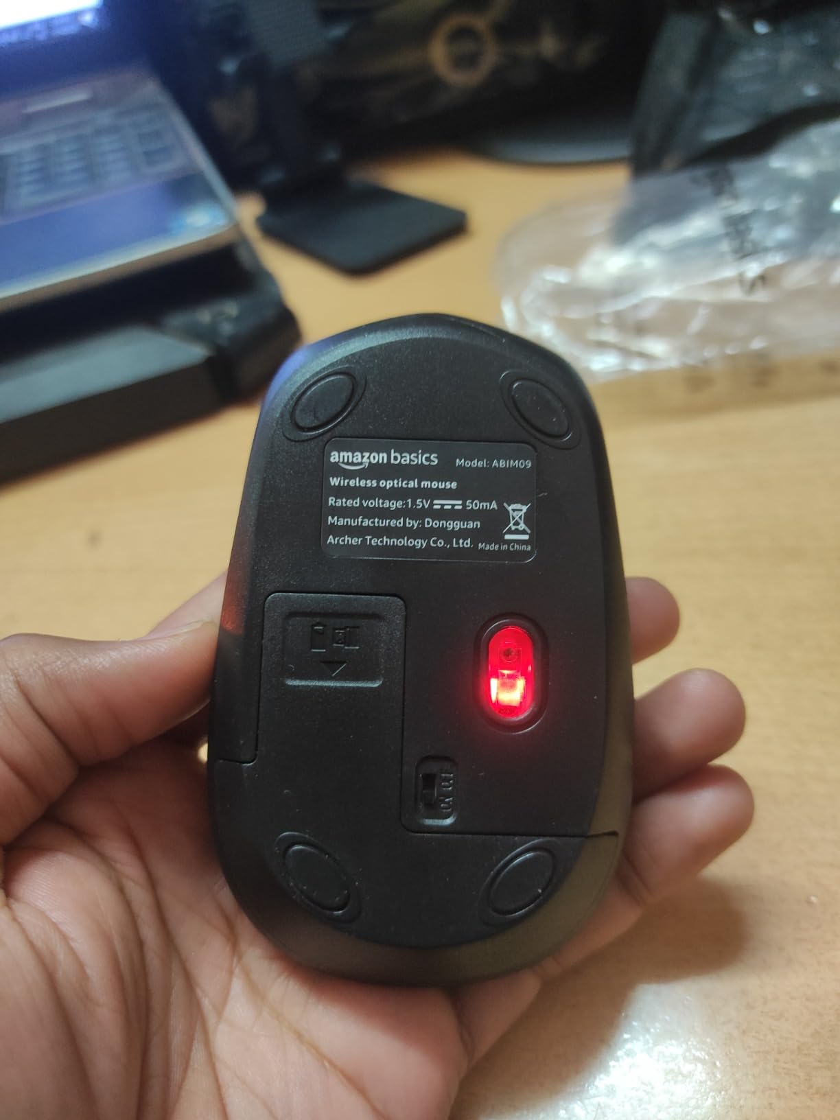 Amazon.in: Buy (Refurbished) AmazonBasics Wireless Optical Mouse with 2 ...