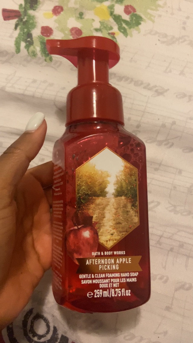 Snapklik.com : White Barn Bath And Body Works Afternoon Apple Picking ...
