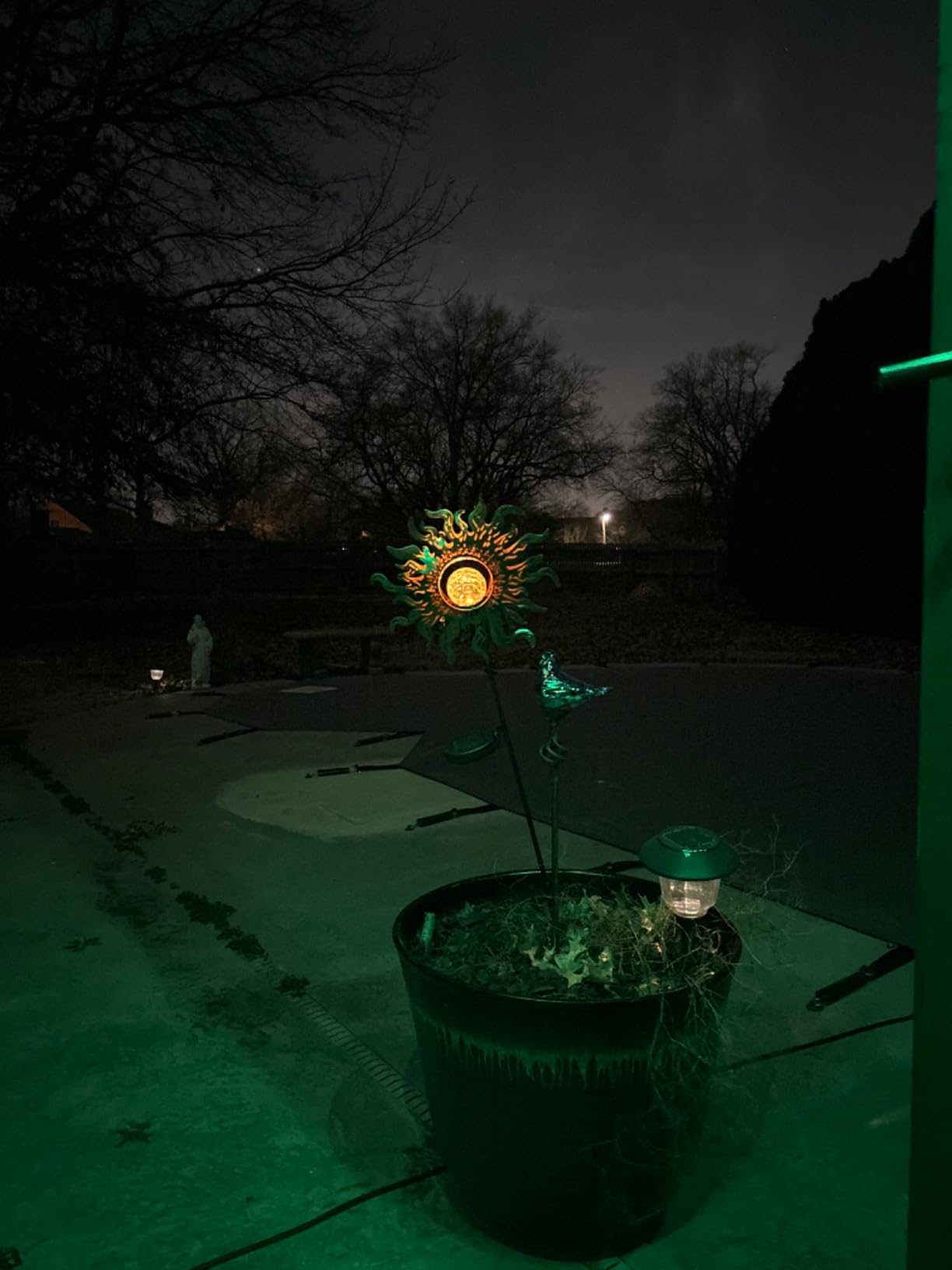 AMM Outdoor Solar Lights Garden Decor for Patio,Lawn or Pathway Sun ...