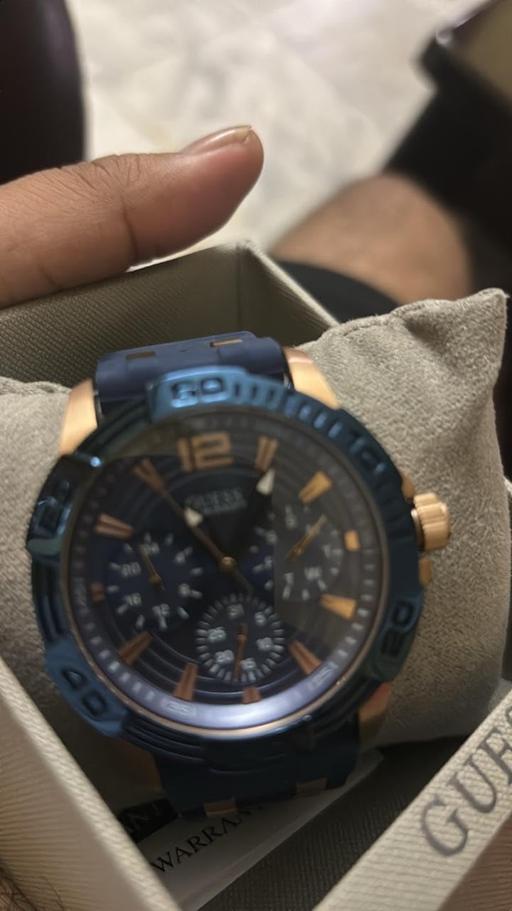 Guess Silicone Analog Blue Dial Men Watch - W0366G4, Blue Band : Amazon ...