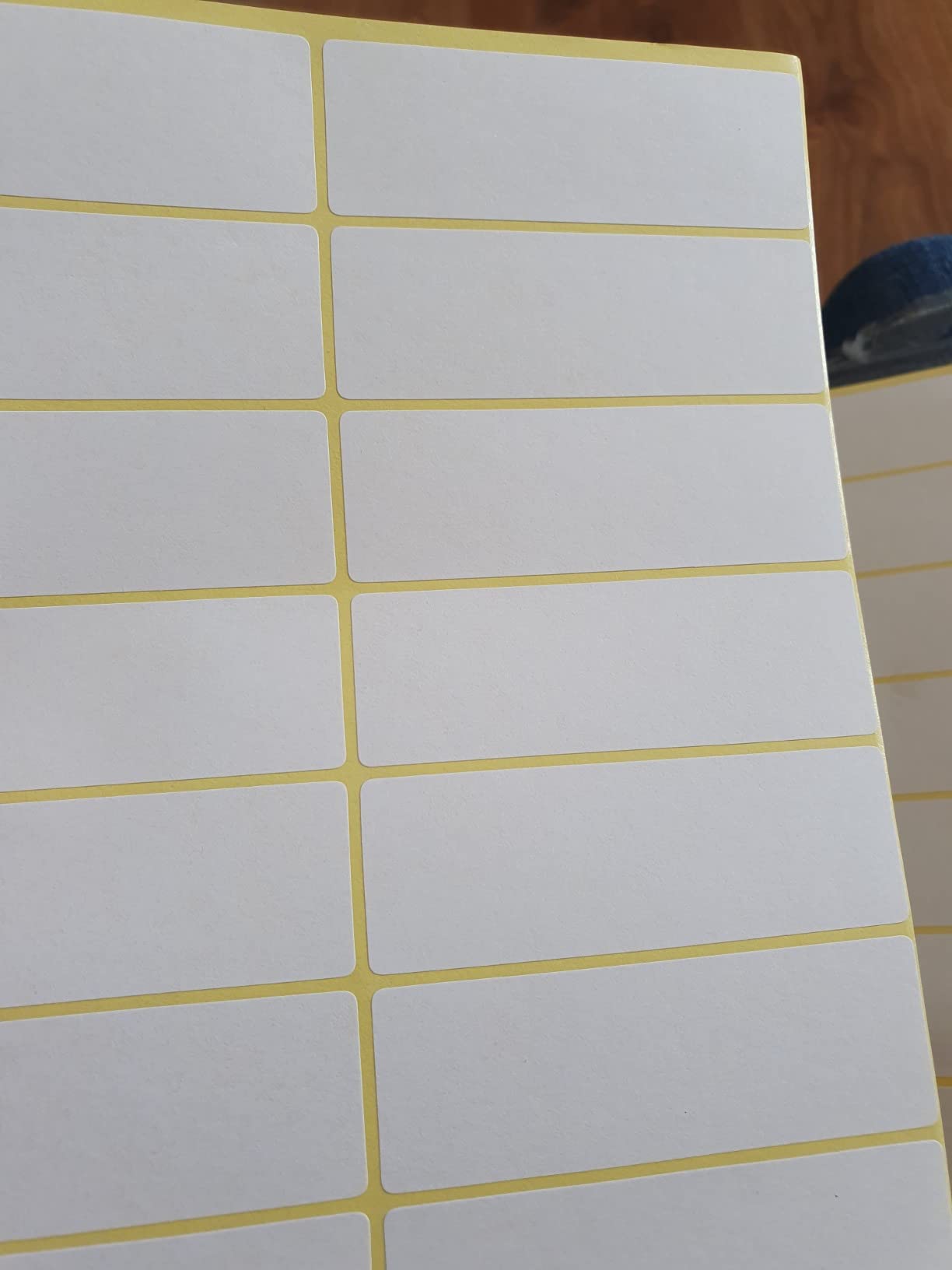 15 Sheets Sticky Labels,210 Pack 25×76 mm Square Self Adhesive White ...