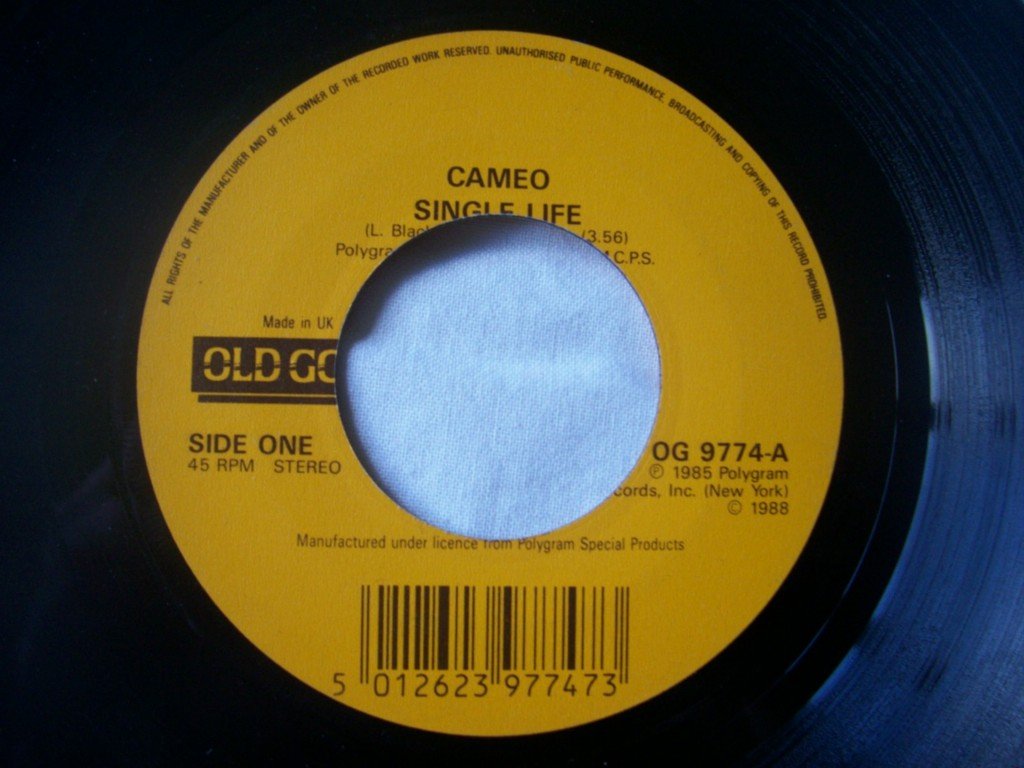 Amazon.com: CAMEO Single Life UK 7" 45 repress: CDs & Vinyl