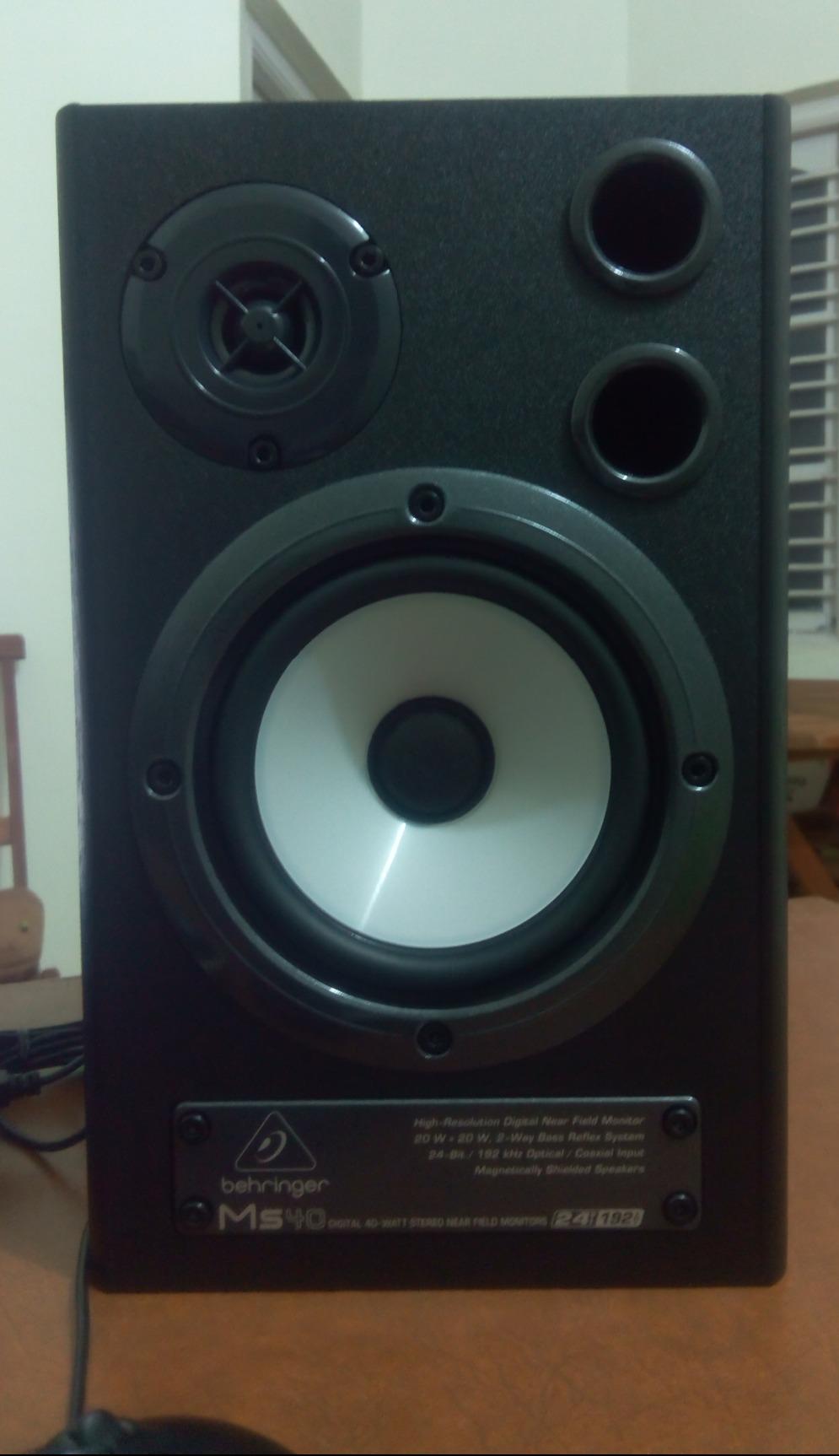 Behringer MS40 40-Watt Digital Stereo Near Field Monitor Speakers ...