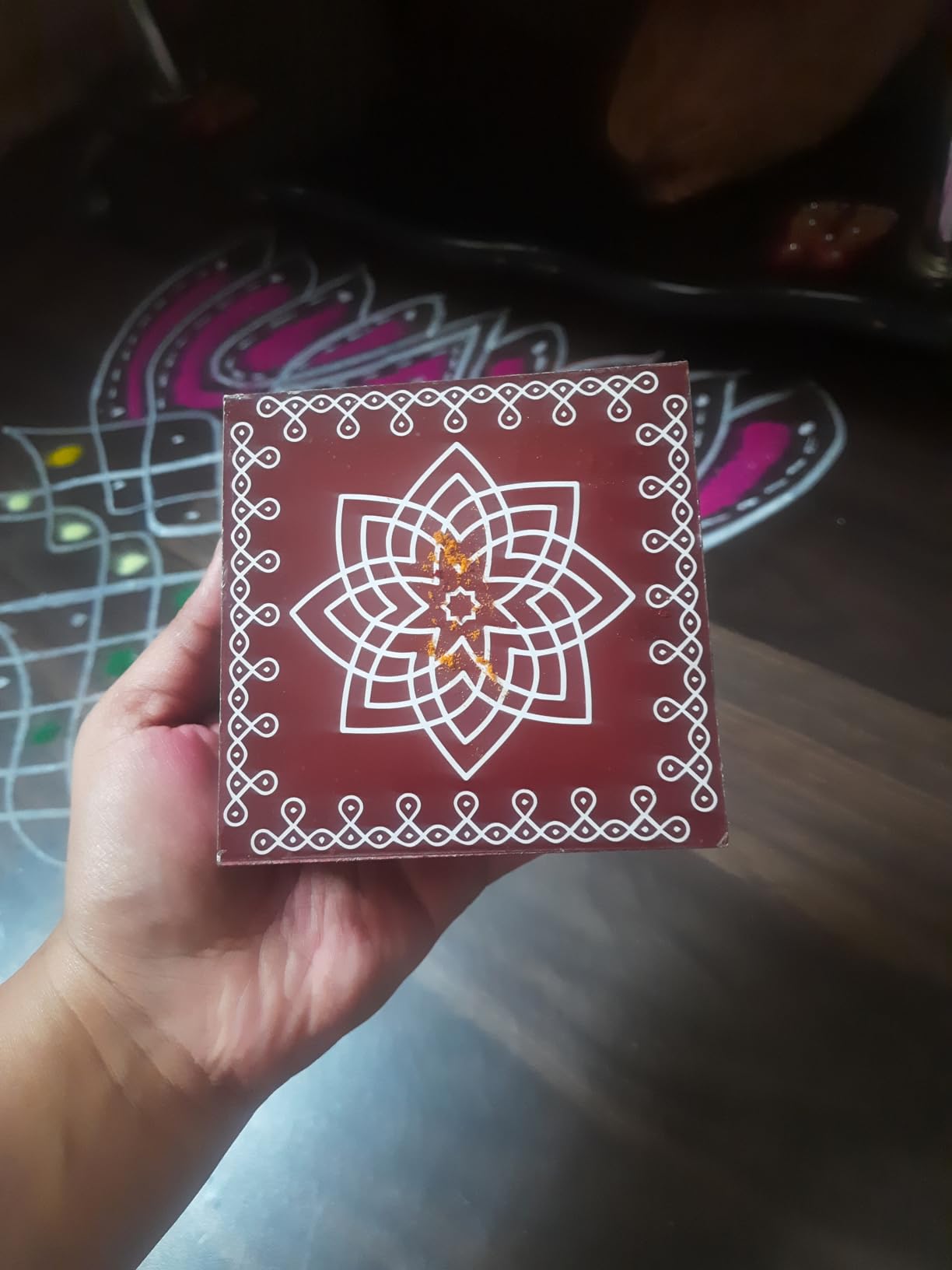 REDSL Chowki for Mahalakshmi Hrudaya Kolam | Ishwarya Lakshmi Kolam ...