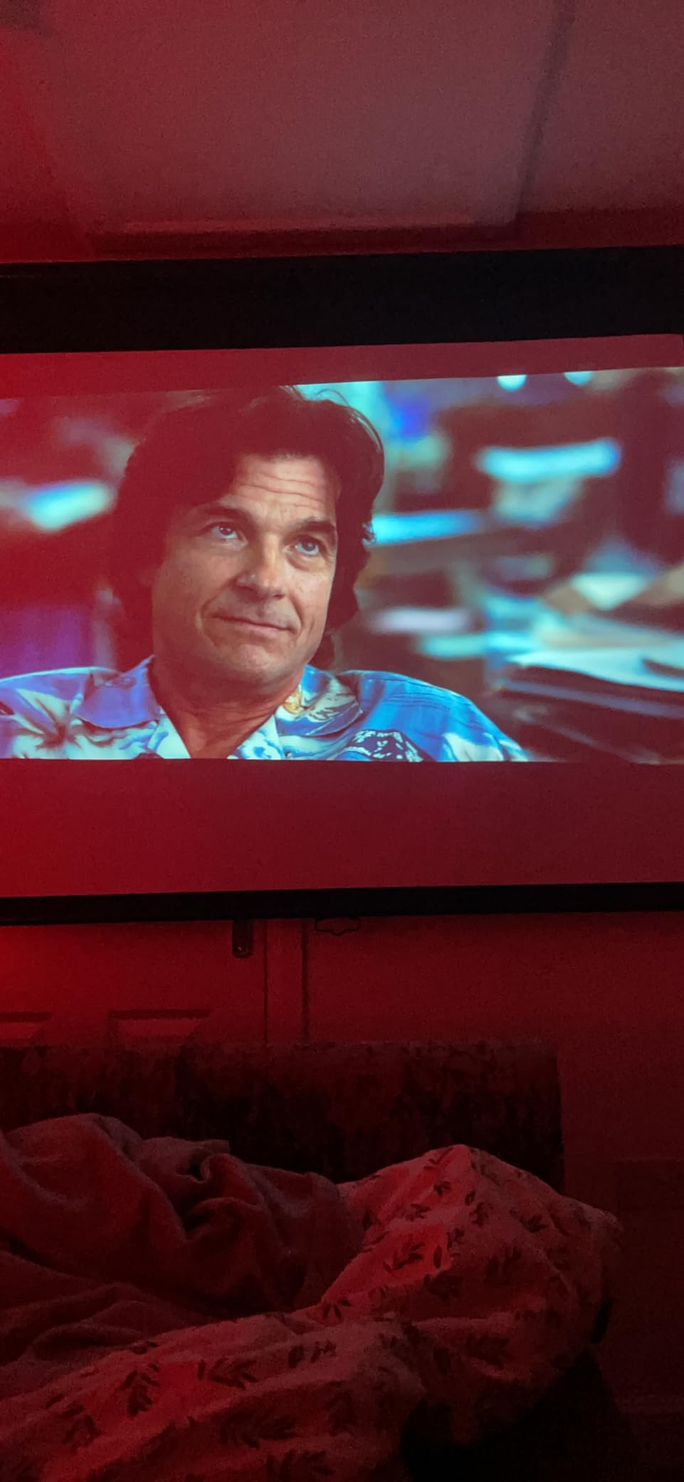 INMOZATA Pull Down Projector Screen, 84" Wall & Ceiling Mounted HD ...