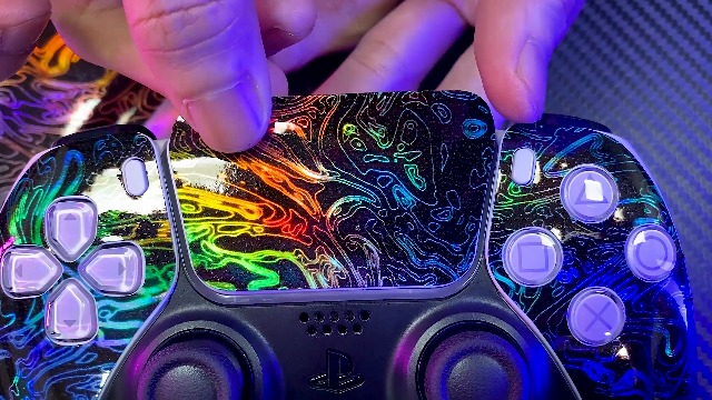 Watch HK Studio PS5 Skin Hologram Hippie Art on Amazon Live