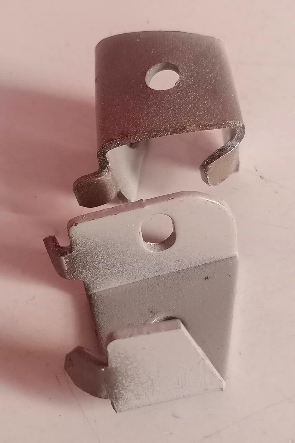 Almirah Shelf Placement Clip Patti (10Pcs) (AH-003) : Amazon.in: Home ...