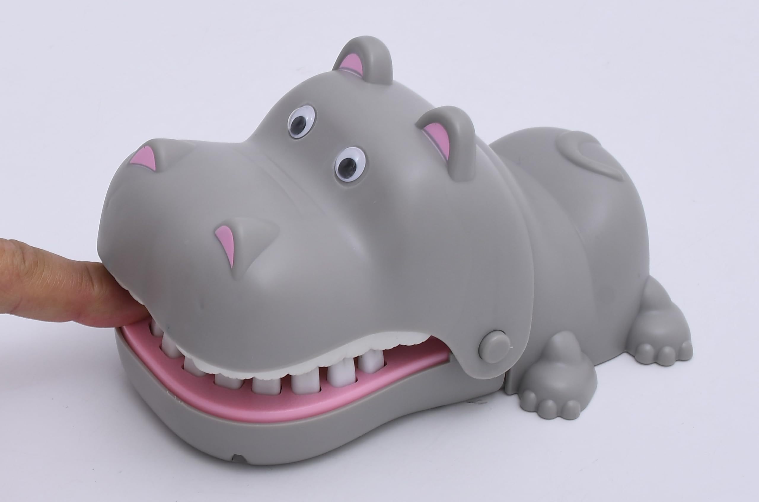 Amazon.com: DITOYS Hippo Attack Bite Game | Interactive Hippo Teeth ...