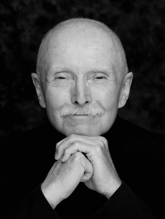 Amazon.com: Tom Jones: books, biography, latest update