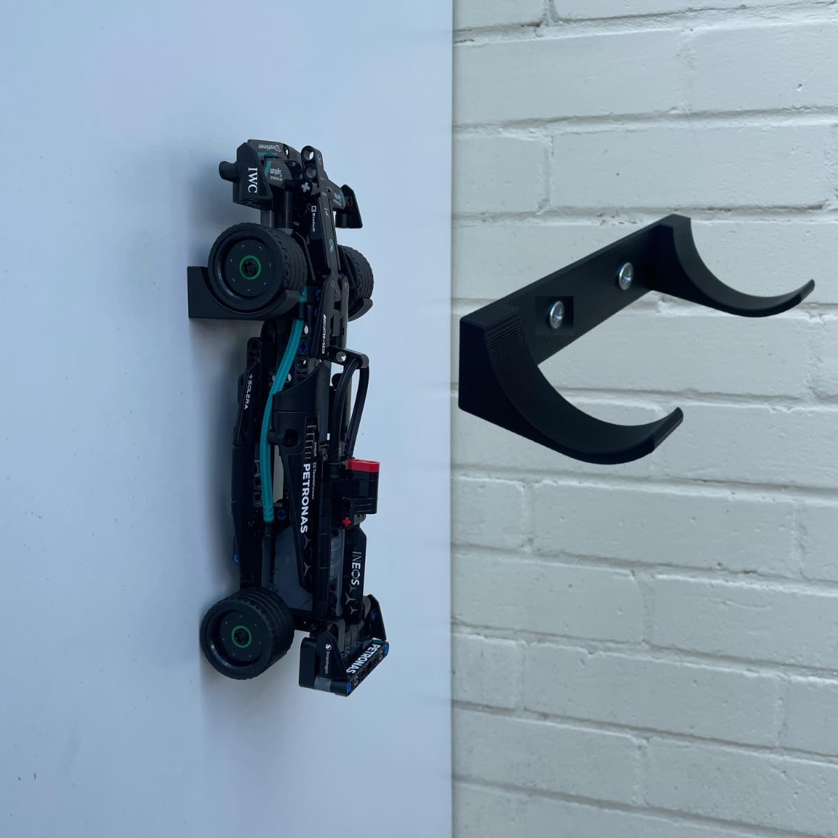 Brickify Support mural pour Lego 42165 Mercedes-AMG F1 W14 E ...