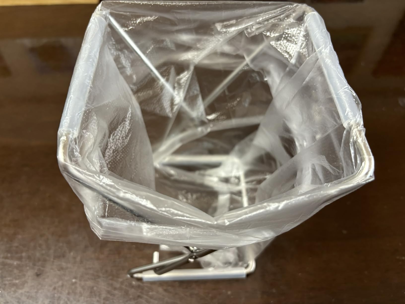 Amazon｜[ケユカ] KEYUCA Oacs スタンドダストバッグホルダー [13×13.5×17cm] ステンレス製 スタンド 水切り ゴミ袋｜三角コーナー オンライン通販