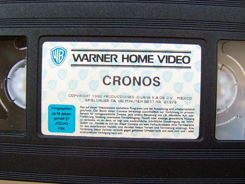 Cronos [VHS] : Federico Luppi, Ron Perlman, Claudio Brook, Margarita ...