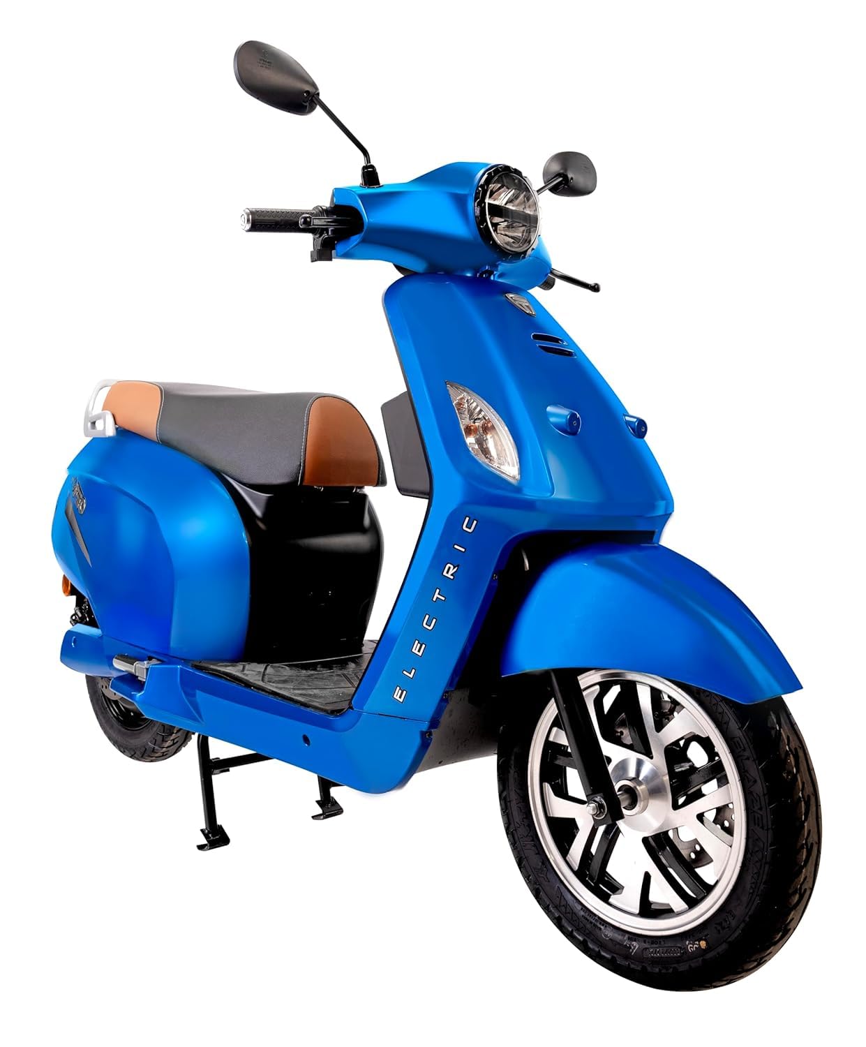 eblu India's 1st Family e Scooter - Feo - Typical Driving Range 110km ...