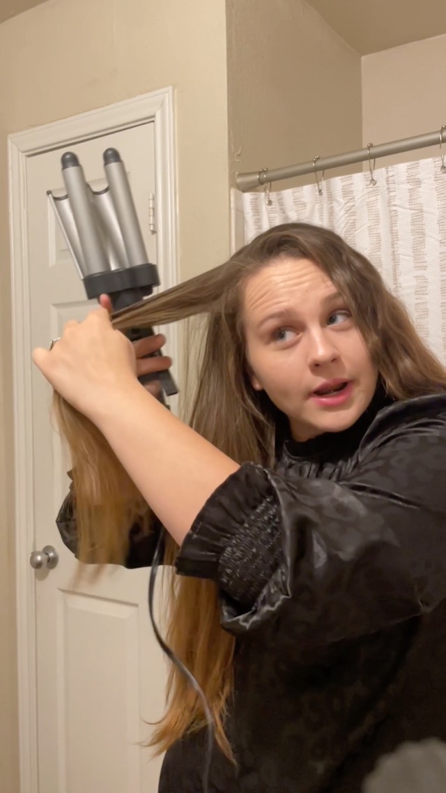 Watch REVLON 3 Barrel Jumbo Hair Waver Review on Amazon Live