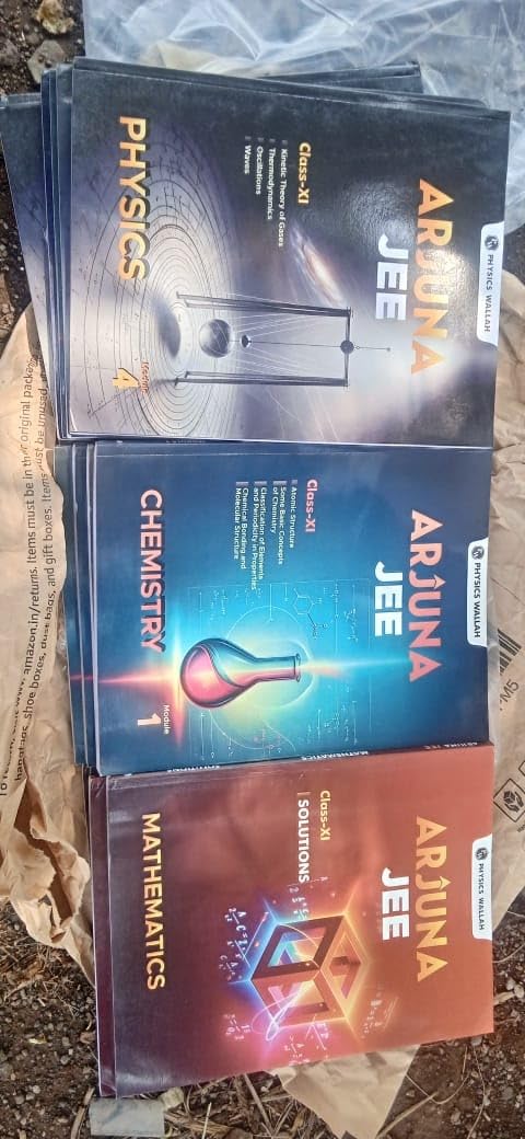 Buy PW Arjuna for JEE Main & Advanced Class 11th Physics, Chemistry and ...