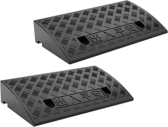 Amazon.com: 2 Pieces Lightweight Plastic Curb Ramp, Rise: 4 inch ...