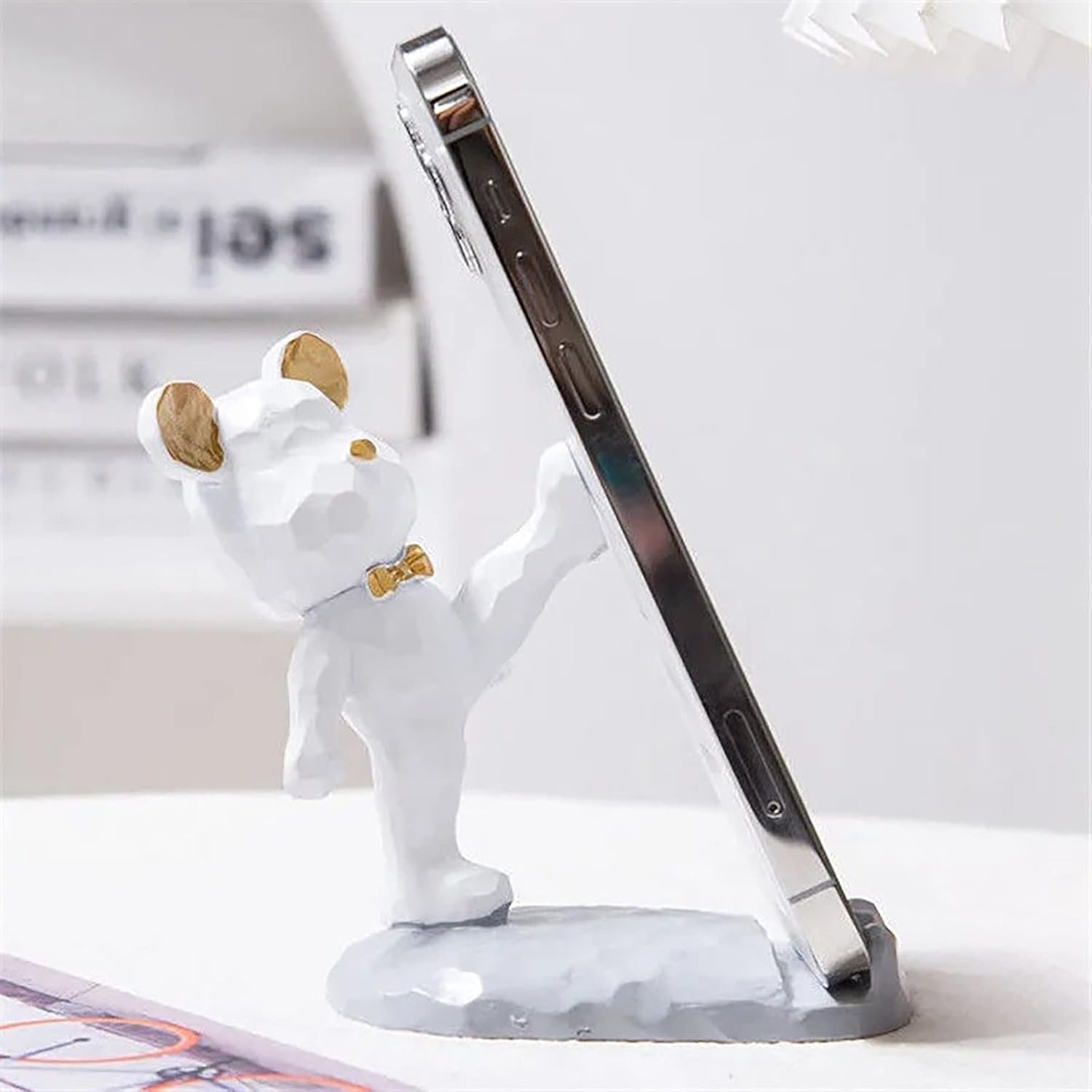 Amazon.com: HONGRVWI Cute Bear Phone Stand for Desktop Decoration ...