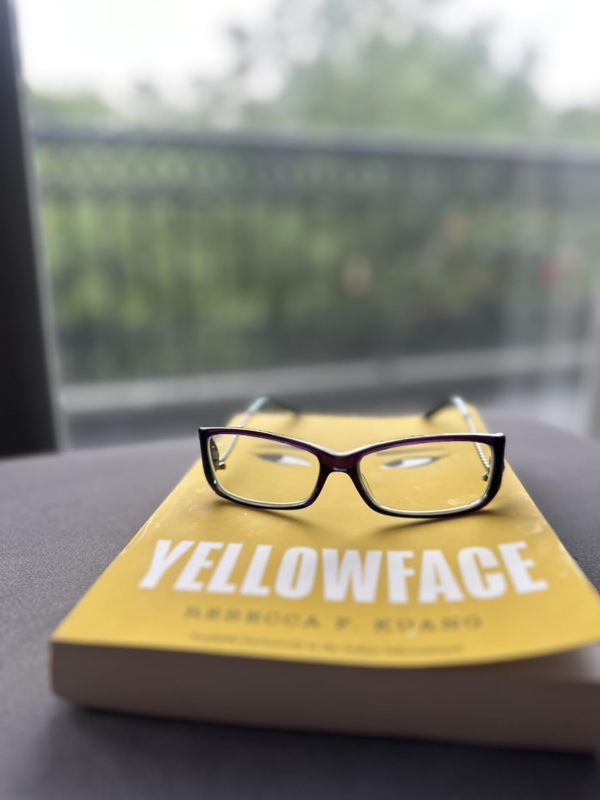 Yellowface: The instant #1 Sunday Times bestseller and Reese ...