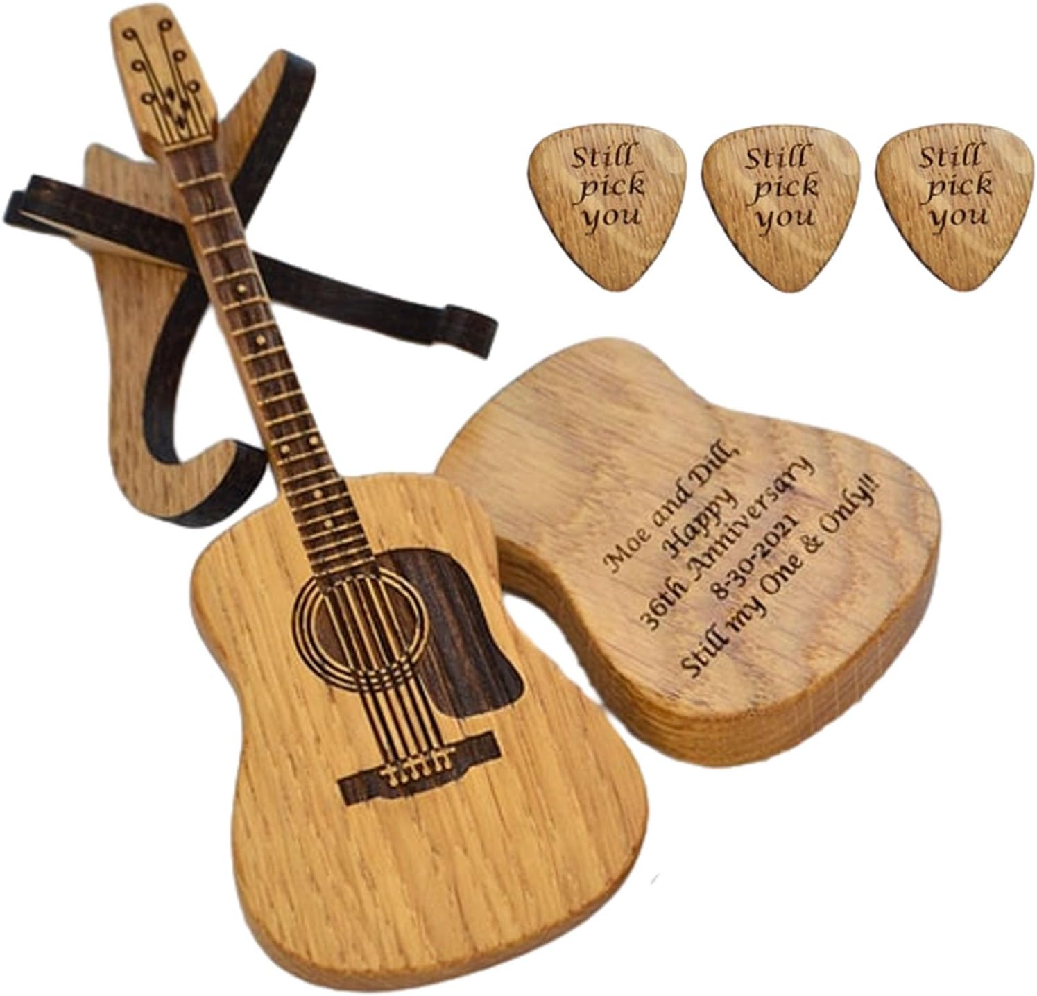 Amazon.com: ROSLILY Personalized Wooden Guitar Pick Box with Stand 3 ...