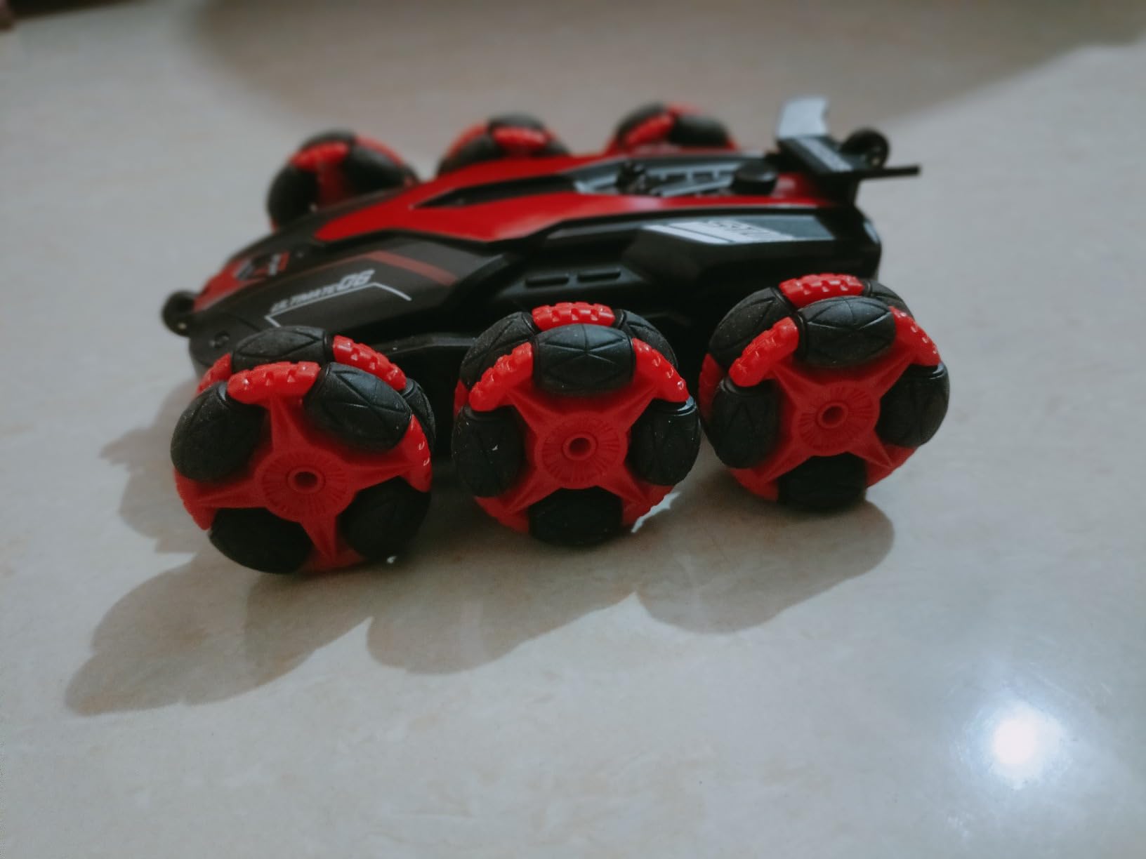 Toyshine 6 Wheels 360°Rotating Remote Control Rechargeable Stunt Car ...