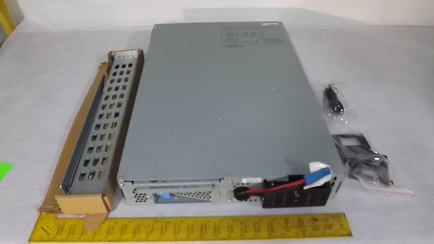 Amazon.com: Smart-UPS 2200VA USB RM 2U 120V, Rack Mounted UPS : Electronics