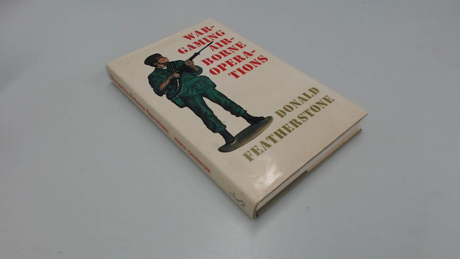 Wargaming airborne operations: Featherstone, Donald F: 9780718211721 ...