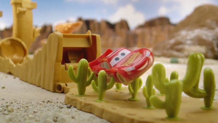 Watch Disney Pixar Cars 3 Willy's Butte Transforming Track Set on ...