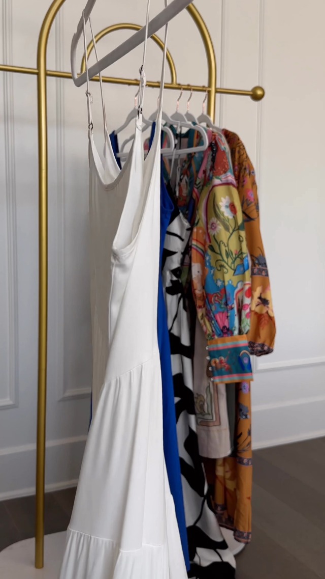 Watch 10 Amazon Dresses that flow with you on Amazon Live