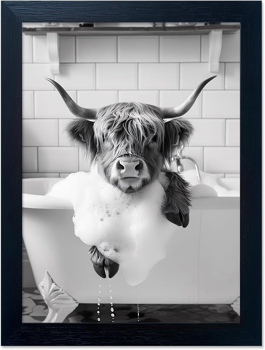 Amazon.com: Highland Cow Bathroom Decor, Funny Bathroom Wall Art ...