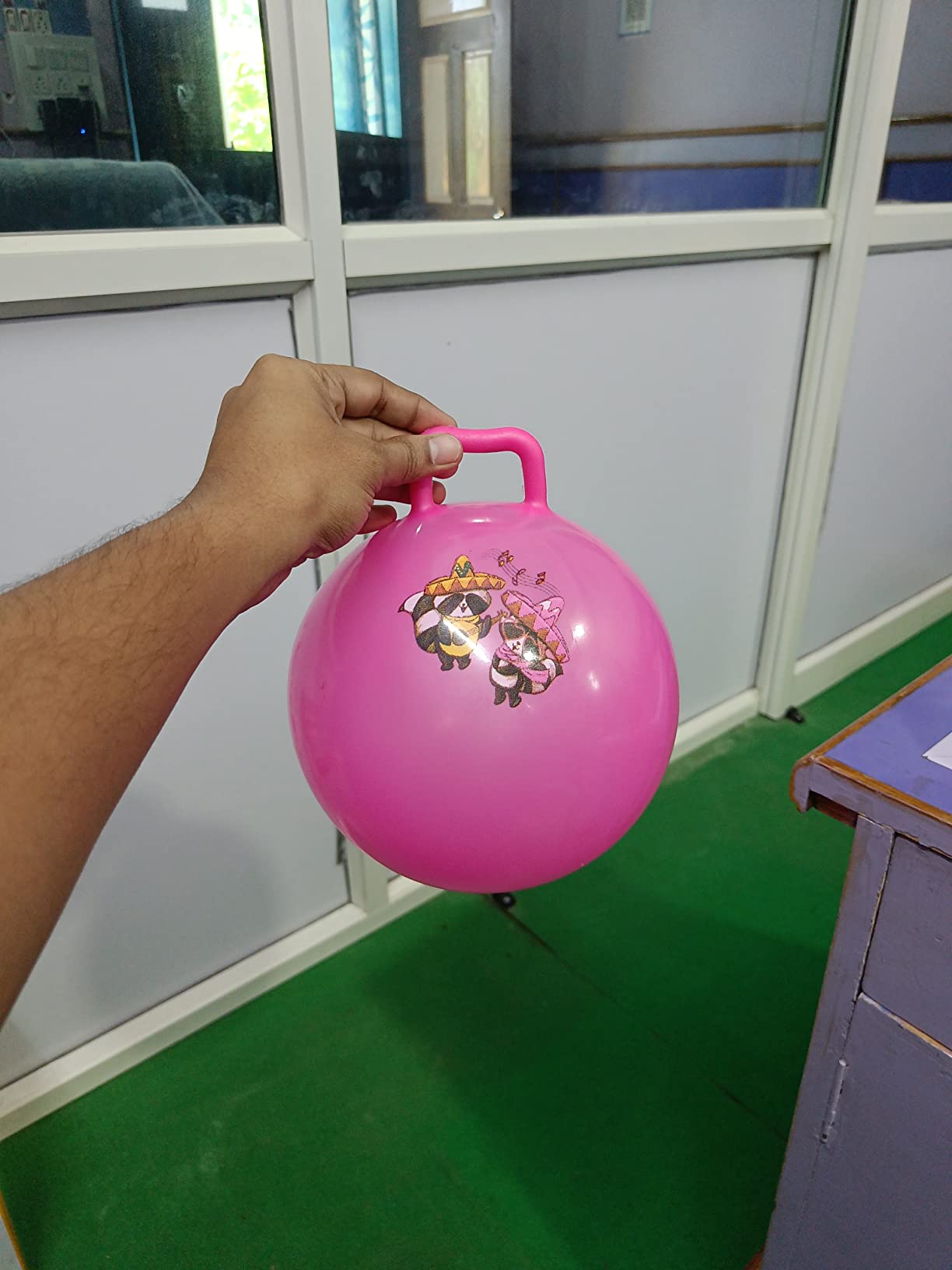 WALIKI TOYS Hopper Ball For Adults (Hippity Hop Ball, Ages 16-101, 29 ...