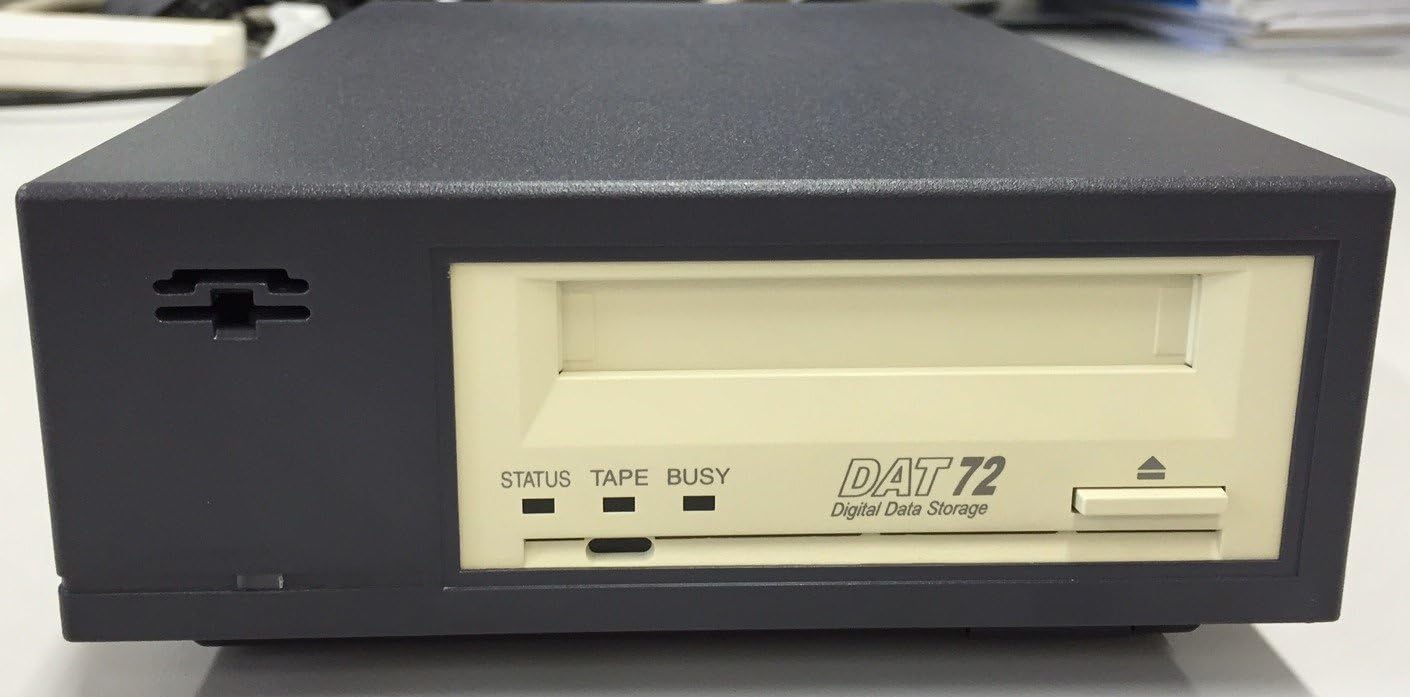 Amazon.co.jp: キング・テック 36/72GB DAT72 外置型(黒色) KT-DAT72e-B : パソコン・周辺機器