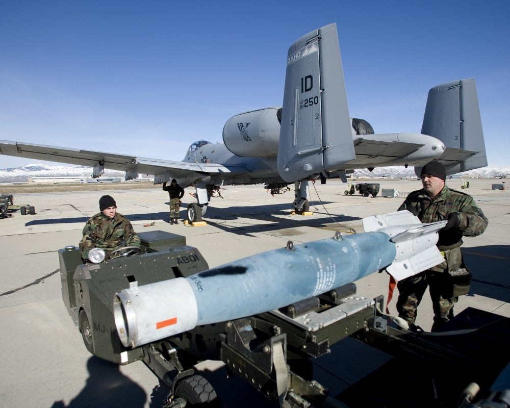 Amazon.com: Posterazzi Weapons crews from the 190th Fighter Squadron ...