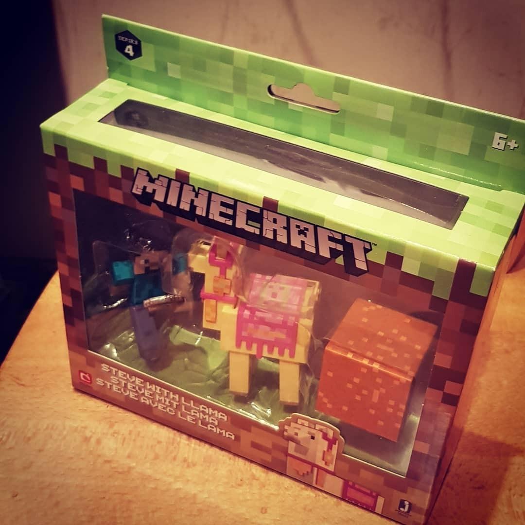 Minecraft 16602 Steve with Llama Figure : Amazon.co.uk: Toys & Games