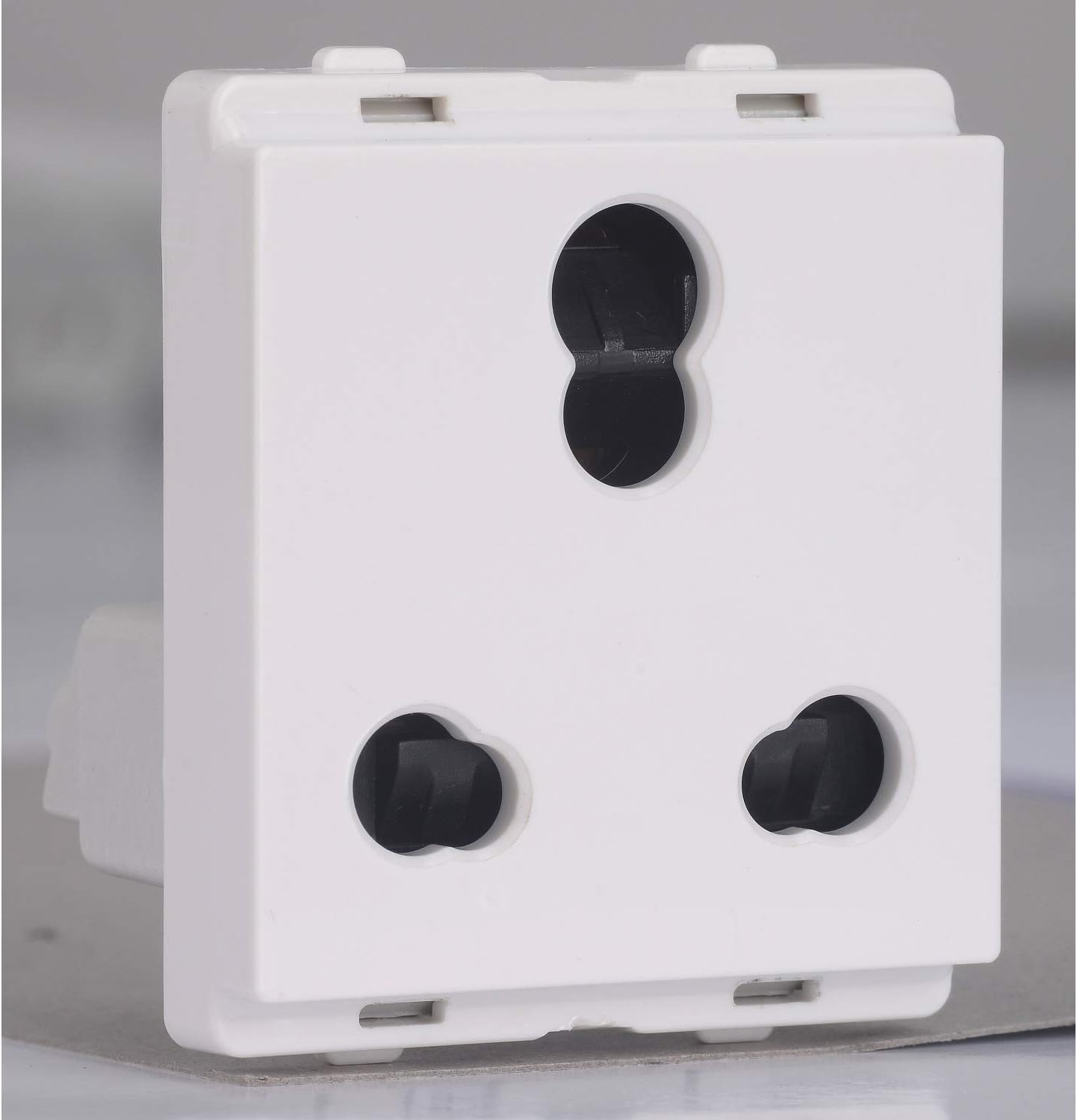 Anchor Roma The Name Is Enough Polycarbonate 20 A and 10A Twin Socket ...