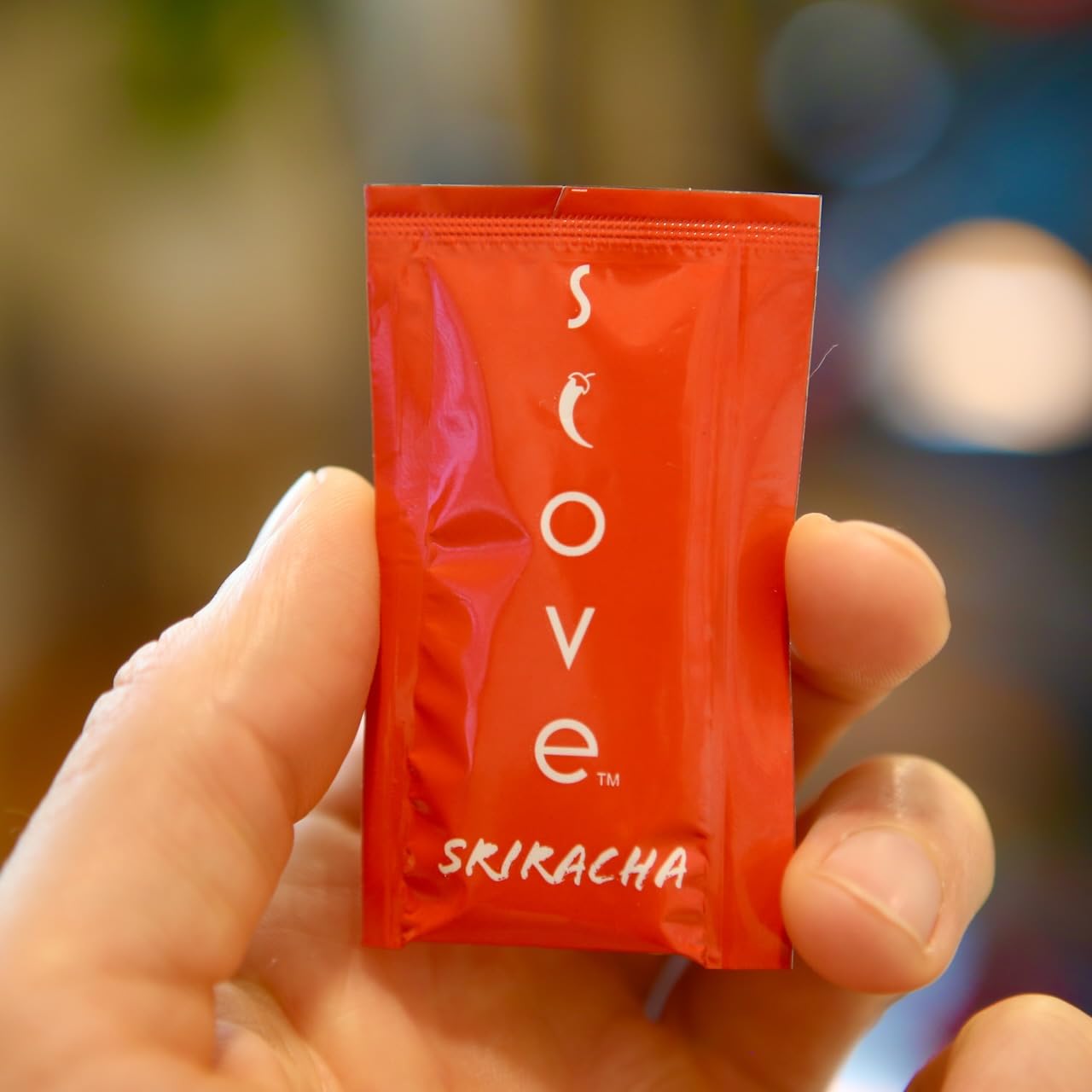 Snapklik.com : Sriracha Hot Chili Sauce Packets, Case Of 400 Portion ...