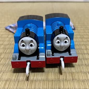 Amazon.co.jp: Tekoro Chirin Plarail Thomas Set of 2 : Home & Kitchen