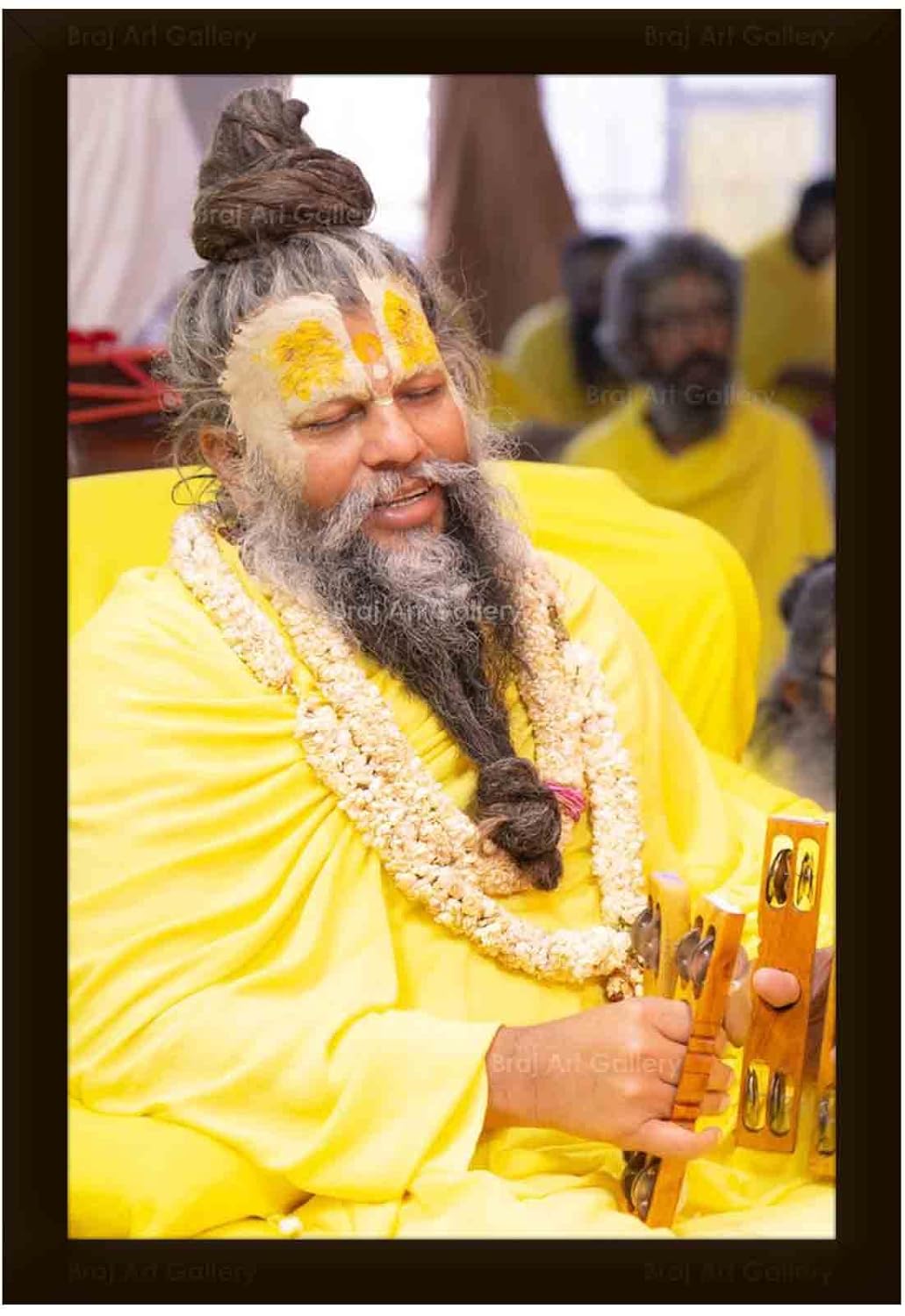 Braj Art Gallery Shri Hit Premanand Govind Sharan Ji Maharaj doing Bhajan Kirtan Photo Frame ...