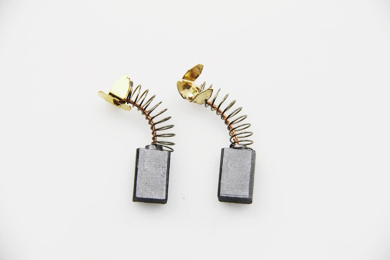 Amazon.com: Luckyparts 2Pcs 089006017092 Motor Brush Tile Saw Carbon ...