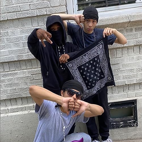 STR8 OUT THE ZIP by Ljay Gzz & KK Spinnin on Prime Music