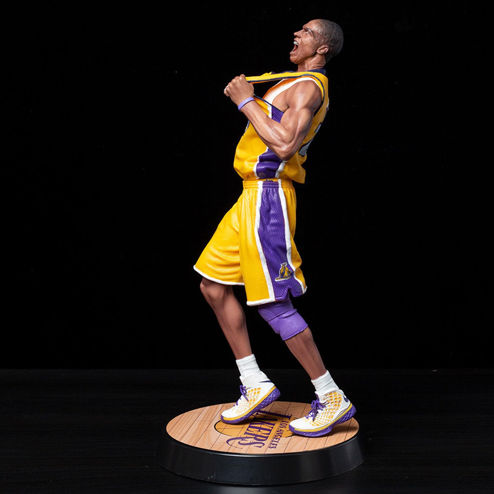 Amazon.com: Muenmee Basketball Star Figure,Basketball Star Statues ...