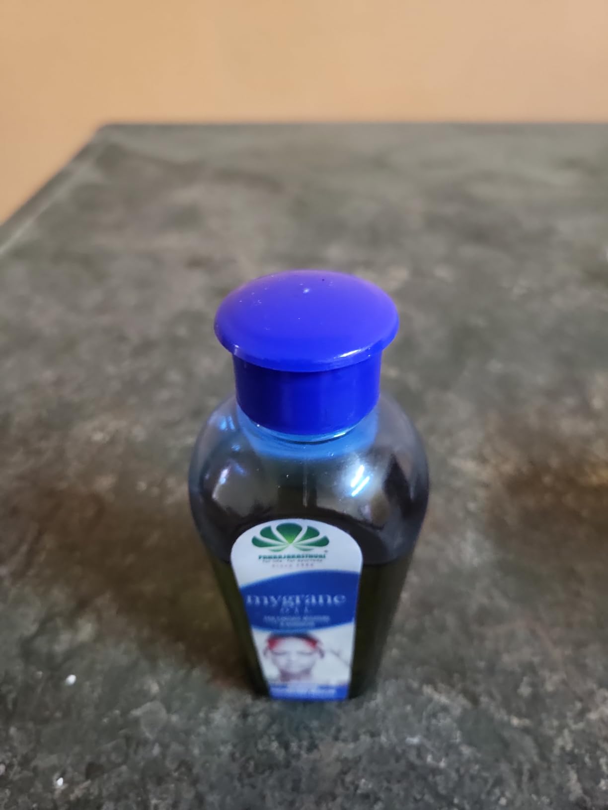 Pankajakasthuri Mygrane Oil 100 Ml For Chronic Migraine & Headache ...
