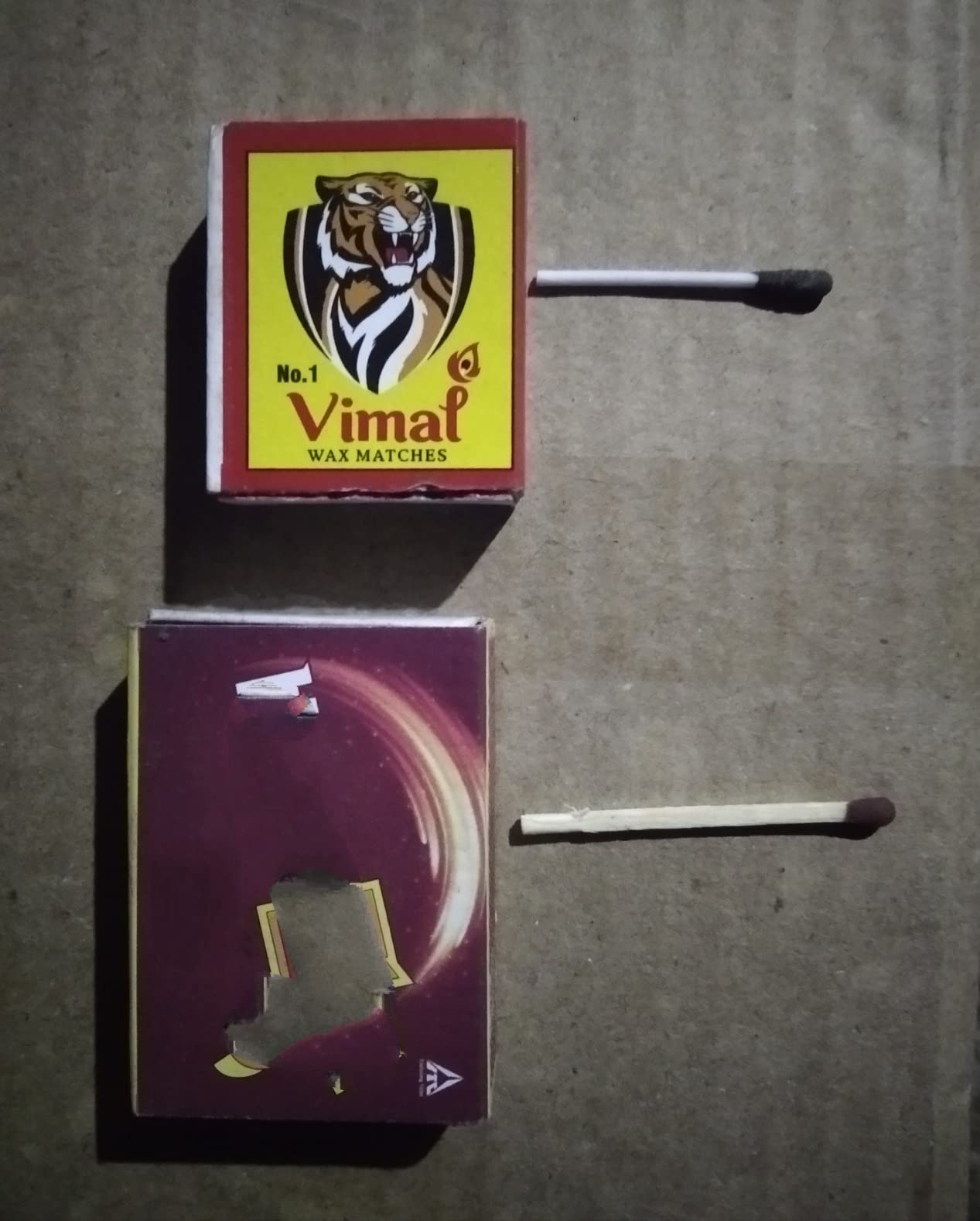 Small Size Wax Match Box / 2800 Safety Wax Match Sticks - Pack of 100 ...