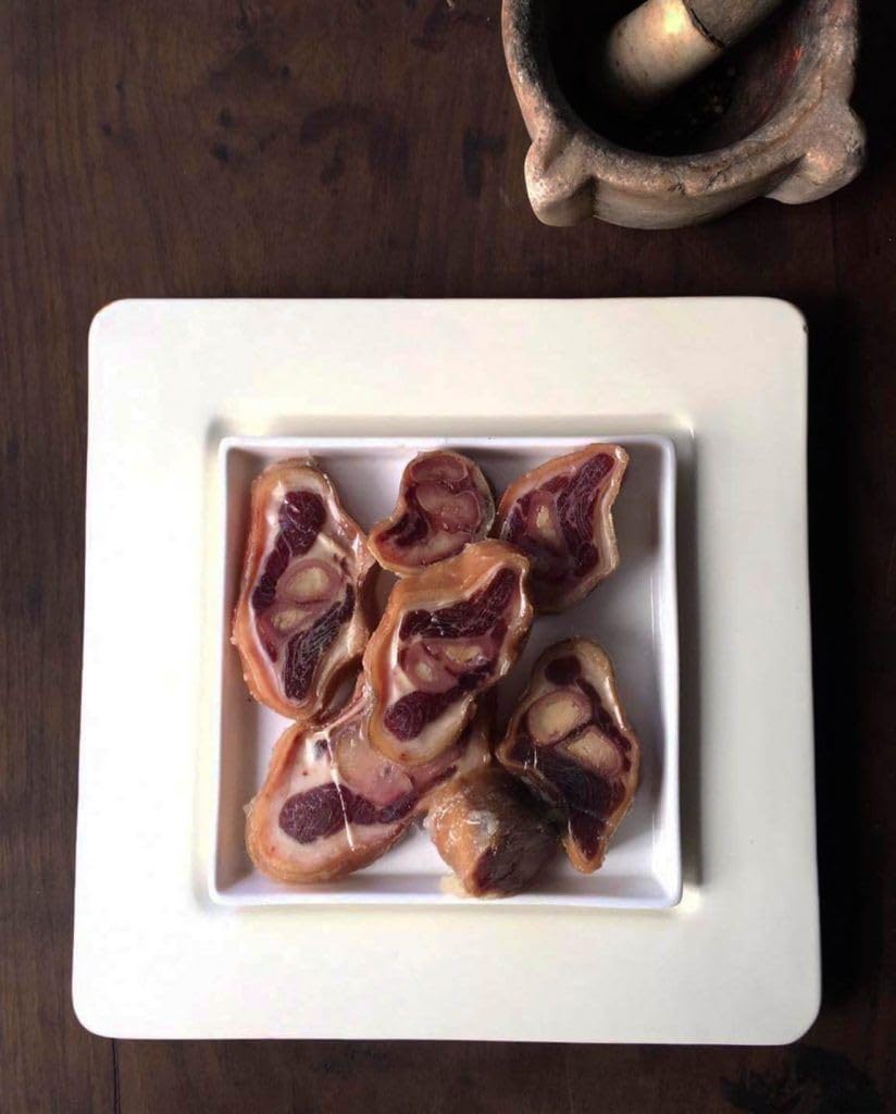 Amazon.com : Ham Bones, 1 lb Pack | 4-5 Pieces Vacuum-Sealed with Olive ...