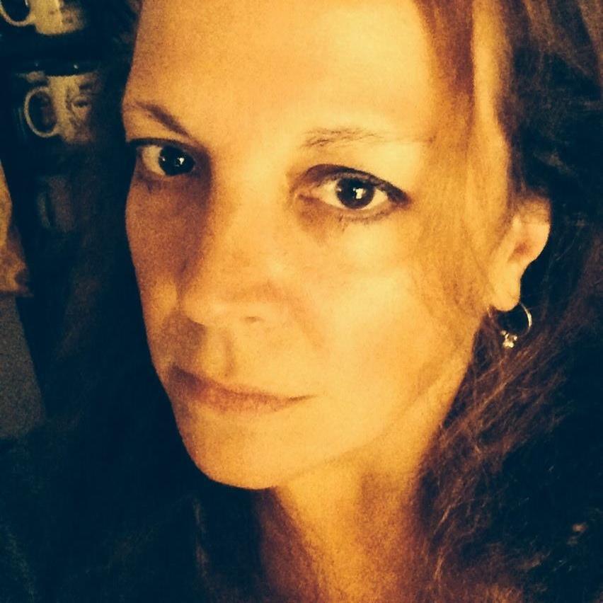 Amazon.com: Ms Yvonne Garrett: books, biography, latest update