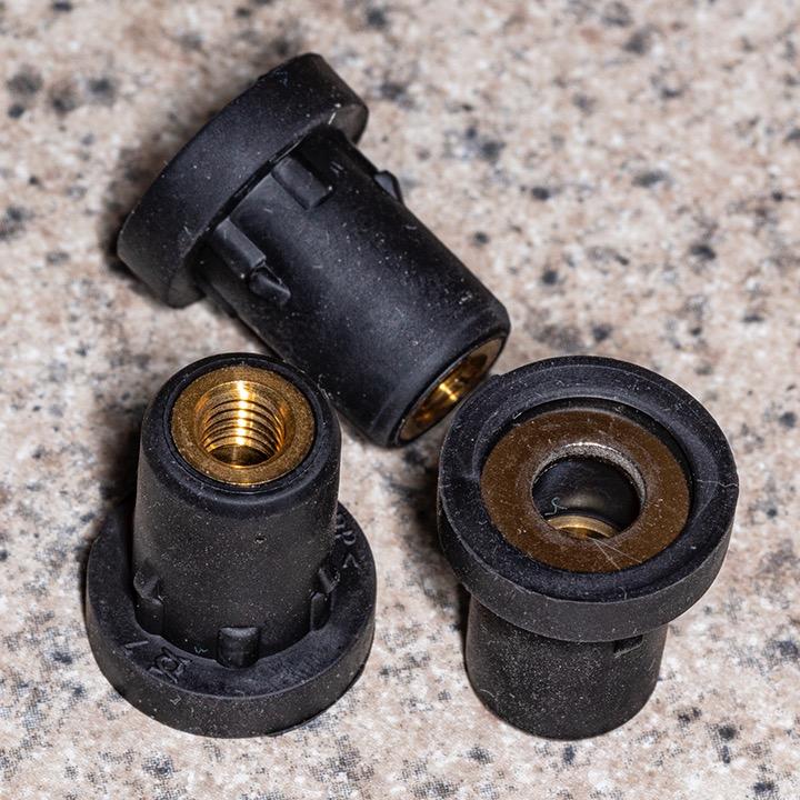 Amazon.com: Omonic 10 Pack Rubber Well Nuts with M4 M5 M6 Brass Insert ...