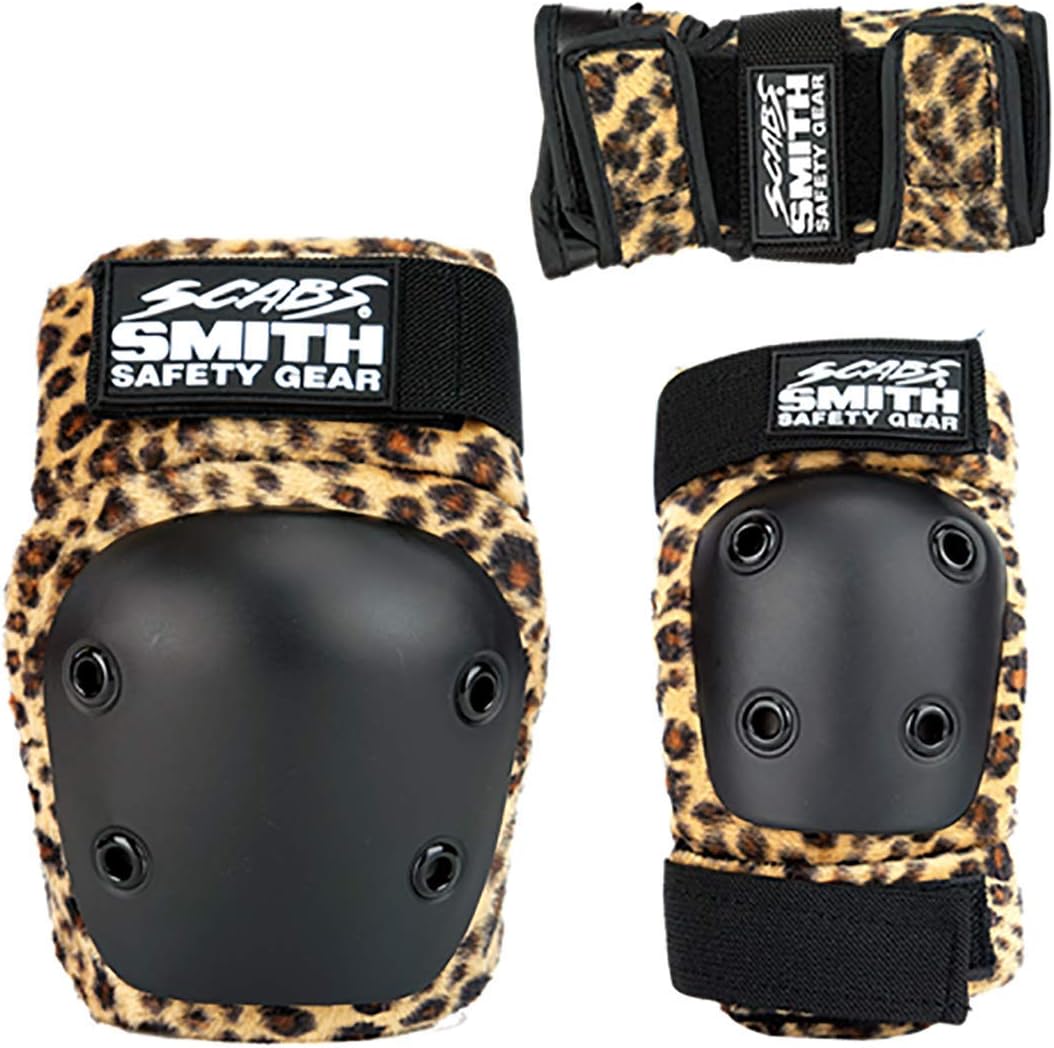 Amazon.com : Smith Safety Gear Scabs Knee/Elbow/Wrist Guard Set (Pack ...