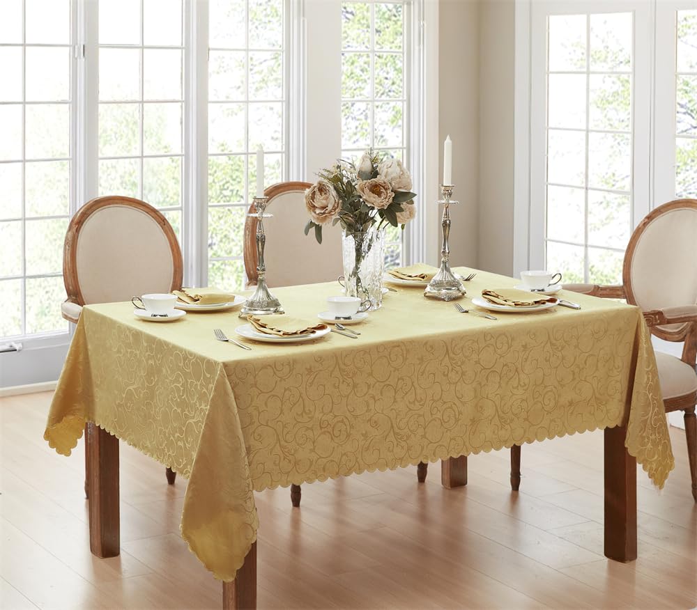 Amazon.com: Newbridge Portofino Scalloped Damask Fabric Tablecloth ...